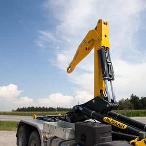 Hookloader and Skiploader | PALFINGER
