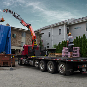 Roofing | Knuckle Boom Cranes | PALFINGER